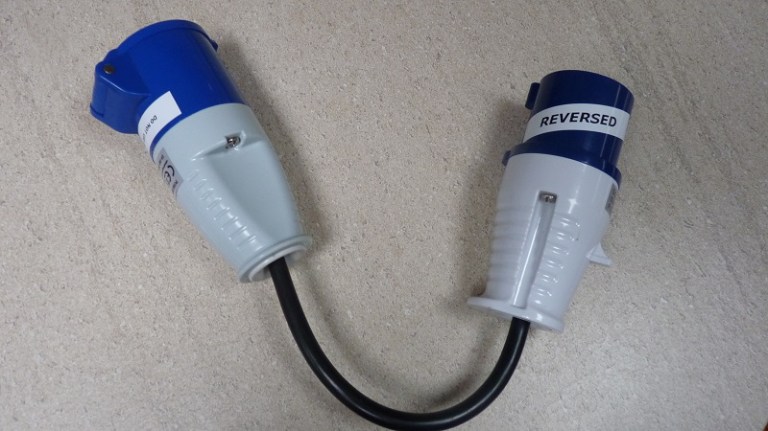 10 Tips on Electrical Safety in a Caravan/RV. – World Wide Walkies